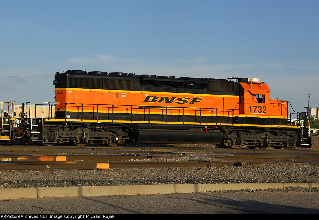 BNSF 1732